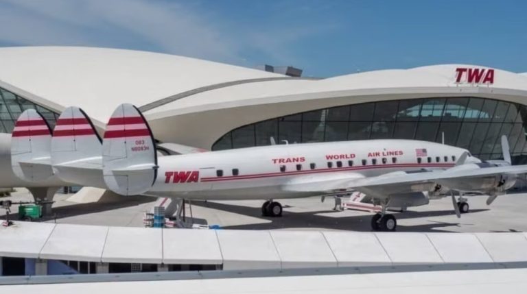 When Did TWA Go Out of Business? | The Fall of Trans World Airlines ...