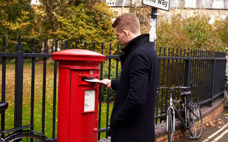 What Time is Cut Off for Next Day Delivery Royal Mail? | UK Business ...