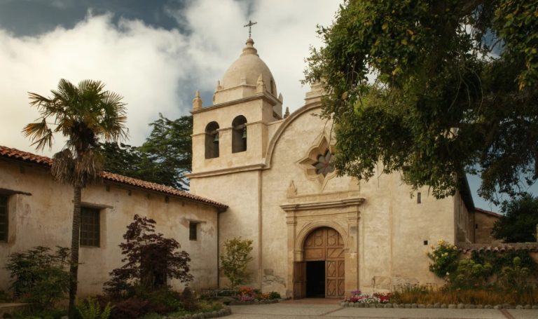 How to Become a Nun? | Steps, Requirements, and Life Commitment! | UK ...