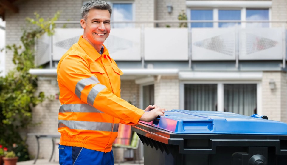How Much Do Bin Men Get Paid in the UK 2025? | UK Business Magazine