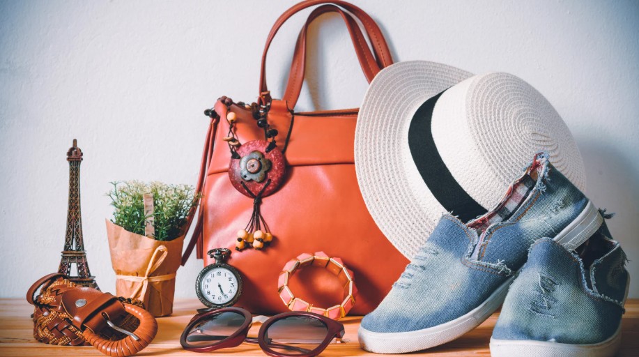 How UK Retailers Profit From Fashion Accessories? | UK Business Magazine